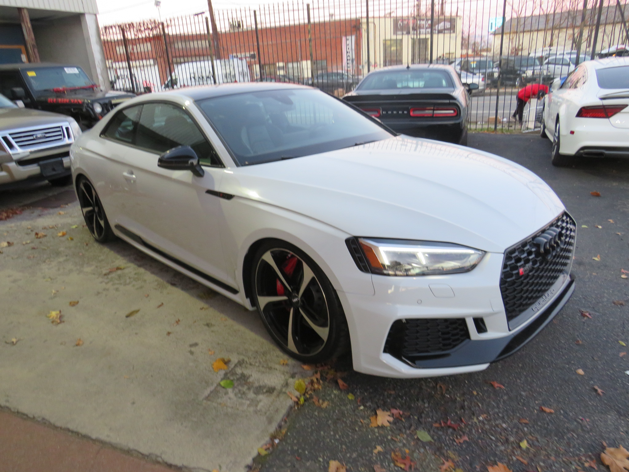 Buy Rebuildable Cars : Salvage RS5, A4, A3, A7, A5, FLYING SPUR, 550 ...