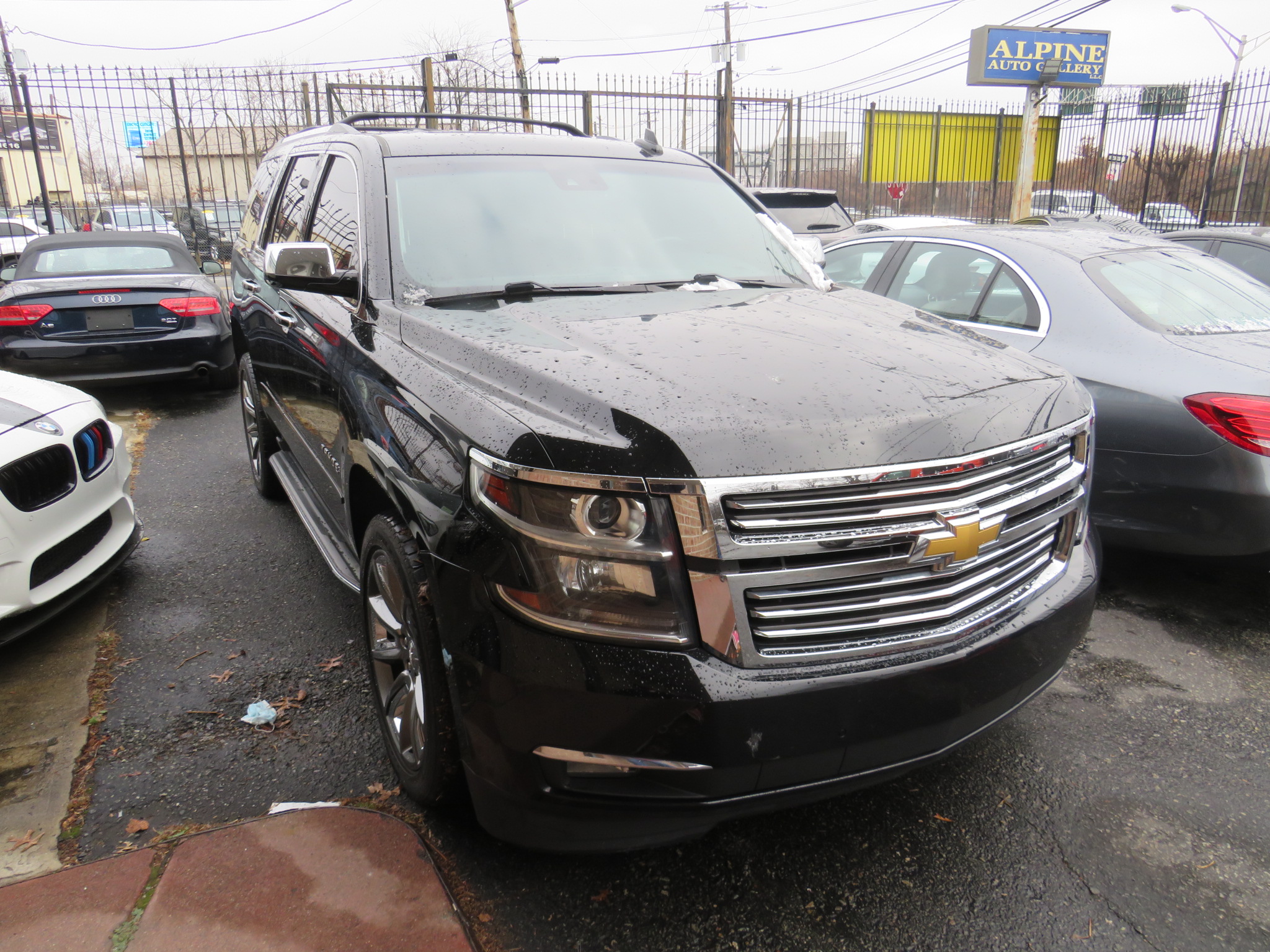 Buy Rebuildable Cars : Salvage Q5, X4, ENCLAVE, TRAILBLAZER, TAHOE ...
